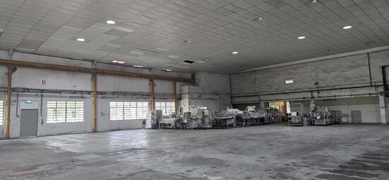 Corner Single-Storey Factory, 3.2 & 5 Ton O/H Cranes. Dormitory Blue ...