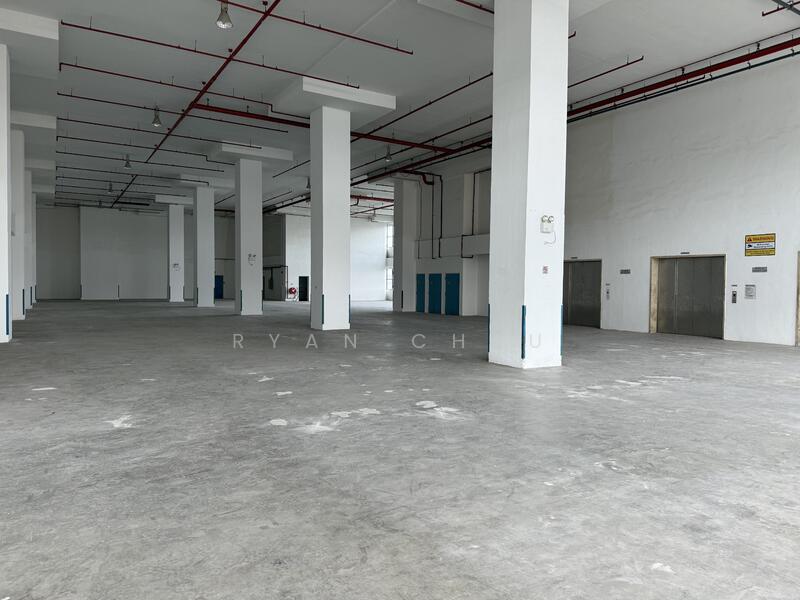 7.3m Clear | Loading Bays @ Changi, , 17,000 sqft, Warehouse For Rent ...