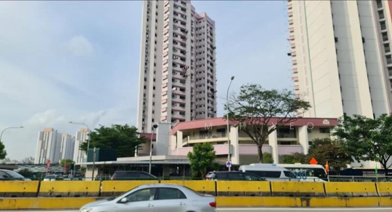 Mackenzie Road, Mackenzie Road, 1,120 sqft, Food & Beverage For Rent ...