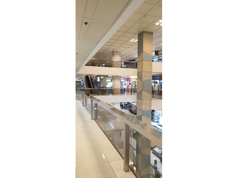 Peninsula Plaza, 111 North Bridge Road, 334 sqft, Other Retail For Sale ...