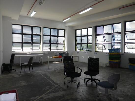 MAE Building, 48 MacTaggart Road, 1,897 sqft, Light Industrial (B1) For ...