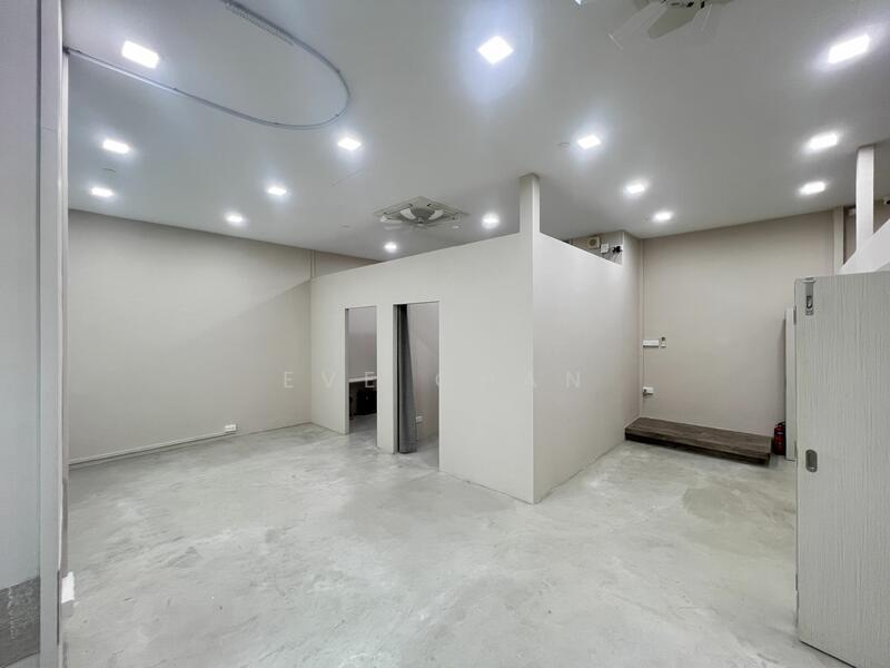 CT Hub, 2 Kallang Avenue, 1,076 sqft, Light Industrial (B1) For Sale ...