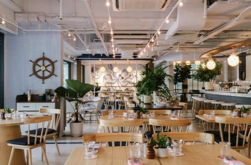 Prime Waterfront Marina F&B Space with Outdoor Seating, Bay Vista ...