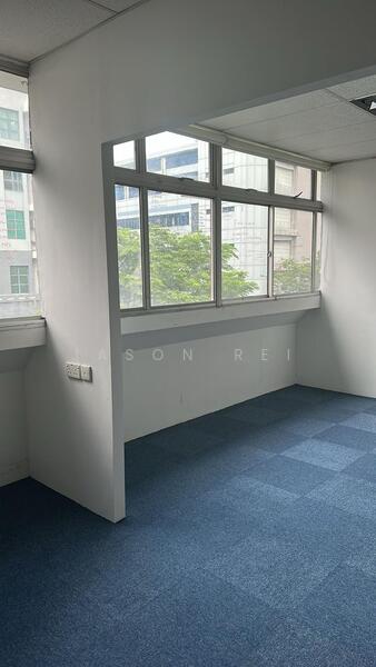 Valiant Industrial Building, 30 Kallang Pudding Road, 220 sqft, Light ...