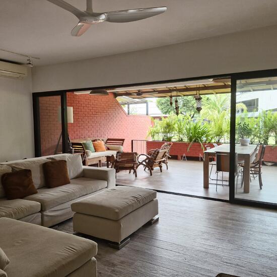 Rare | Freehold | Condo Cluster House Cluster House For Sale at S ...