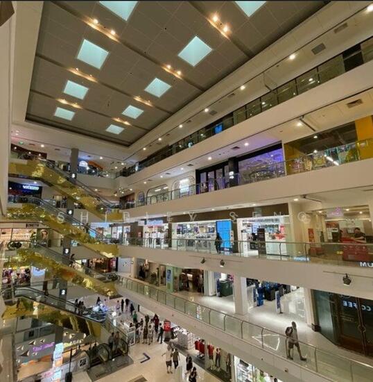 The Centrepoint, 176 Orchard Road, 2,260 sqft, Mall Shop For Rent, by ...