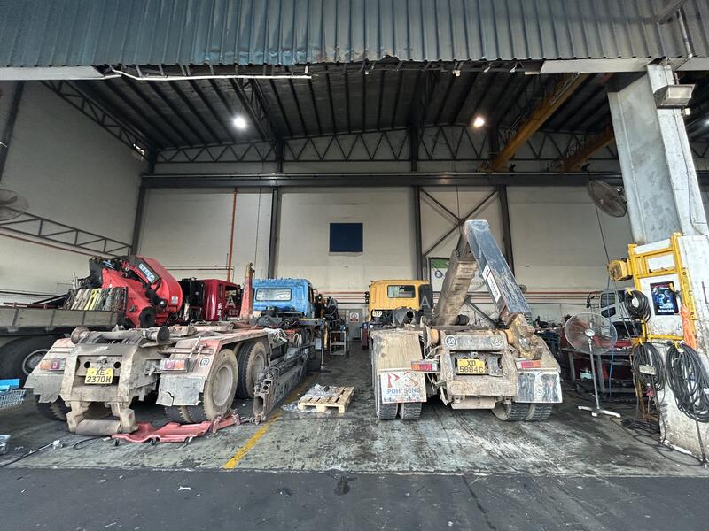 Gul circle, Gul, 35,000 sqft, Factory / Workshop (B2) For Rent, by Anna ...