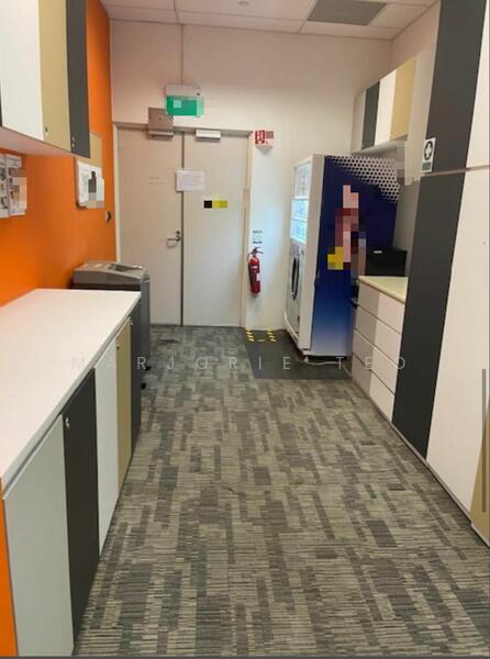 Fitted B1 Factory/Office Space Ground Floor Space 6500sf near ...