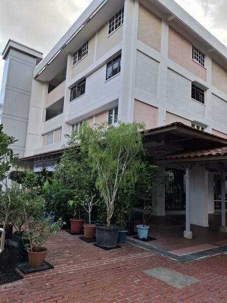 Clementi Shopping Centre, 354 Clementi Avenue 2, 730 sqft, Shop ...