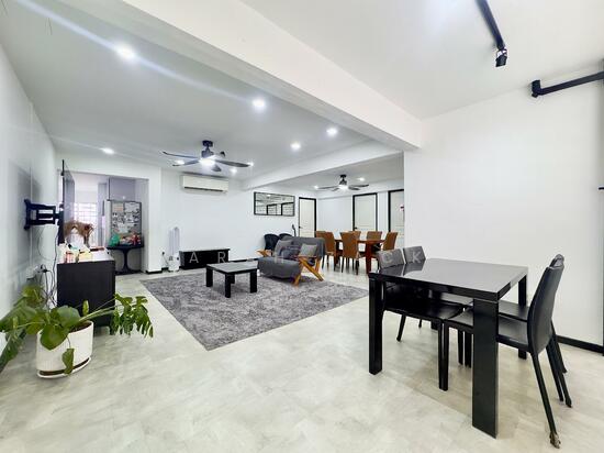 260 Tampines Street 21 HDB Flat For Sale at S$ 798,000 | PropertyGuru ...