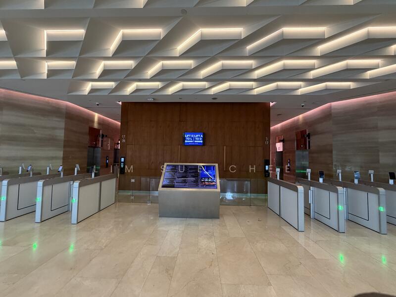 Raffles City Tower, 250 North Bridge Road, 1,023 sqft, Office For Rent ...