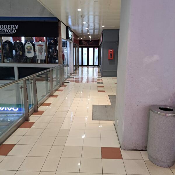 Peninsula Shopping Centre, 3 Coleman Street, 764 sqft, Other Retail For ...