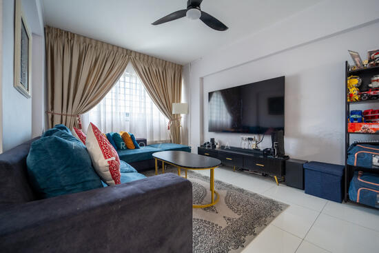 142 Tampines Street 12 HDB Flat For Sale at S$ 800,000 | PropertyGuru ...