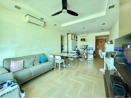 Hillview Regency Condominium For Sale at S$ 1,439,000 | PropertyGuru ...