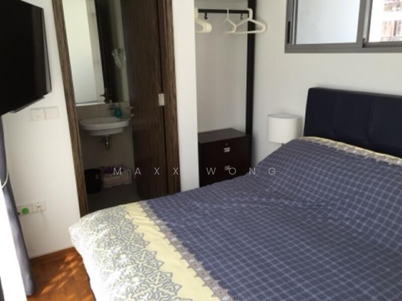 Stellar RV Condominium For Sale at S$ 1,650,000 | PropertyGuru Singapore