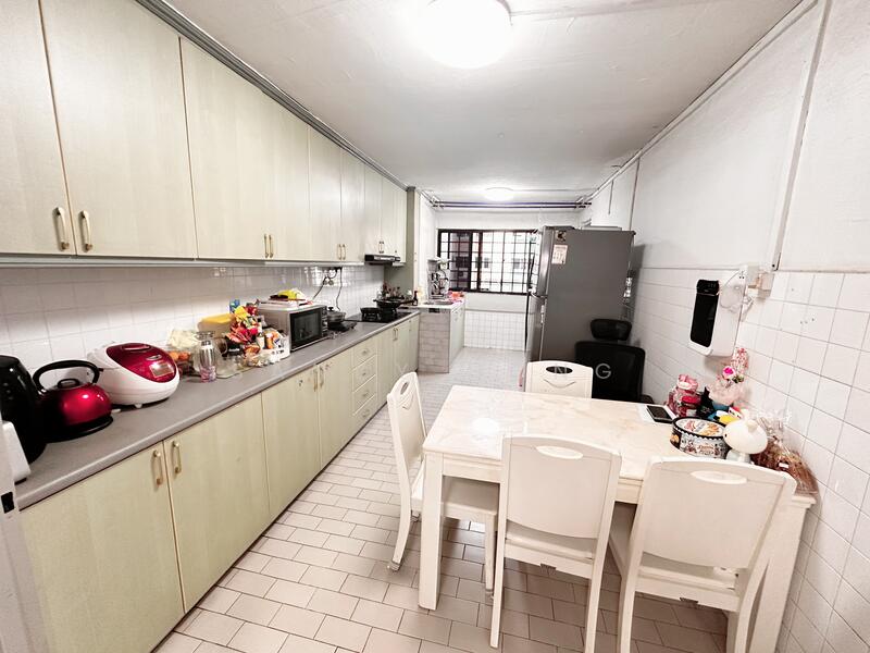 265 Bukit Batok East Avenue 4 HDB Flat For Sale at S$ 398,000 ...
