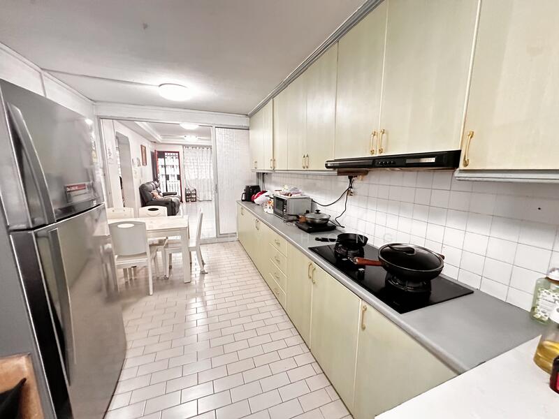 265 Bukit Batok East Avenue 4 HDB Flat For Sale at S$ 398,000 ...