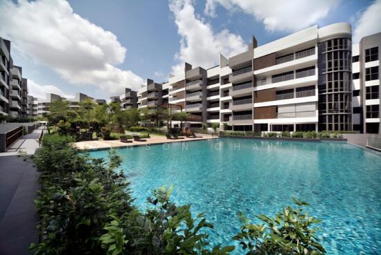 Freehold Condo 2680sf 5 bedrooms single level at upper Thomson ...