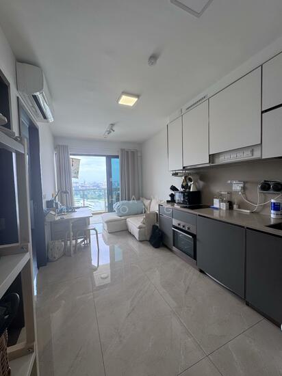 Normanton Park, 61 Normanton Park, 1 Bedroom, 495 sqft, Condominium For ...