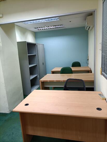 Henderson Industrial Park, 203 Henderson Road, 192 sqft, Light ...