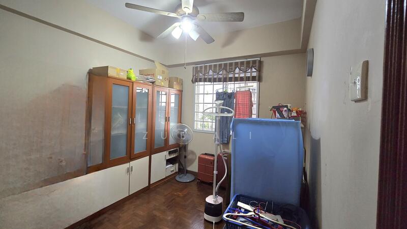 Castle Green Condominium For Sale at S$ 2,300,000 | PropertyGuru Singapore