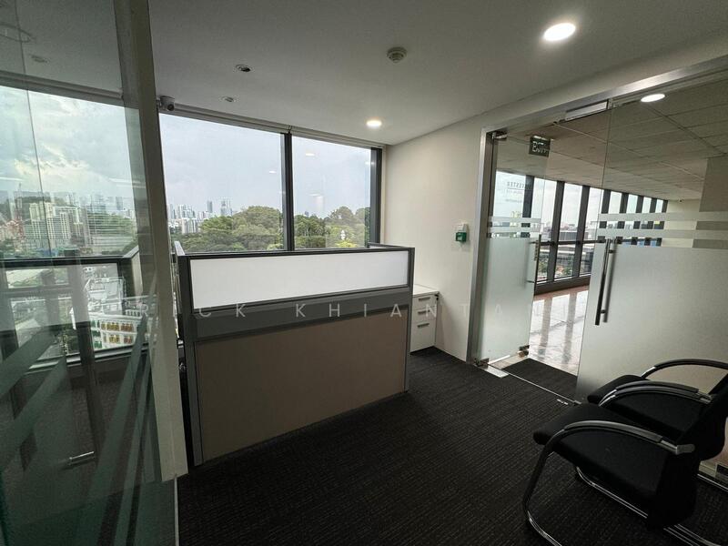 High Street Centre, 1 North Bridge Road, 786 sqft, Office For Sale, by ...