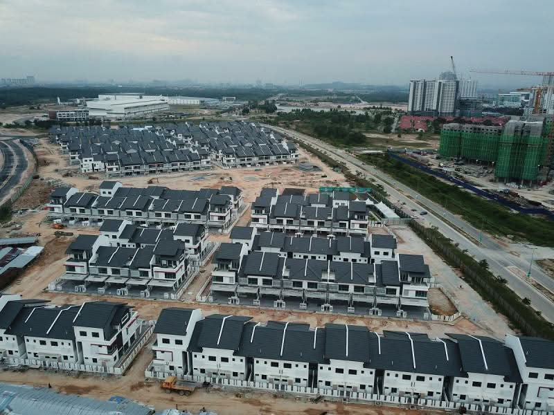 PKNS Raudhahville - 2-storey Terraced House for Sale or Rent ...