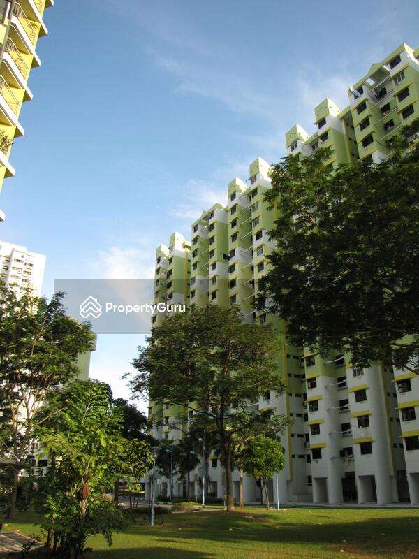 32 Marine Crescent HDB Details in East Coast / Marine Parade