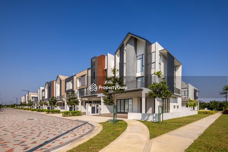 Lucent Residence (Semi-Detached House) for Sale/Rent, 2025