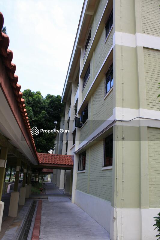 702 Yishun Avenue 5 HDB Details in Sembawang / Yishun
