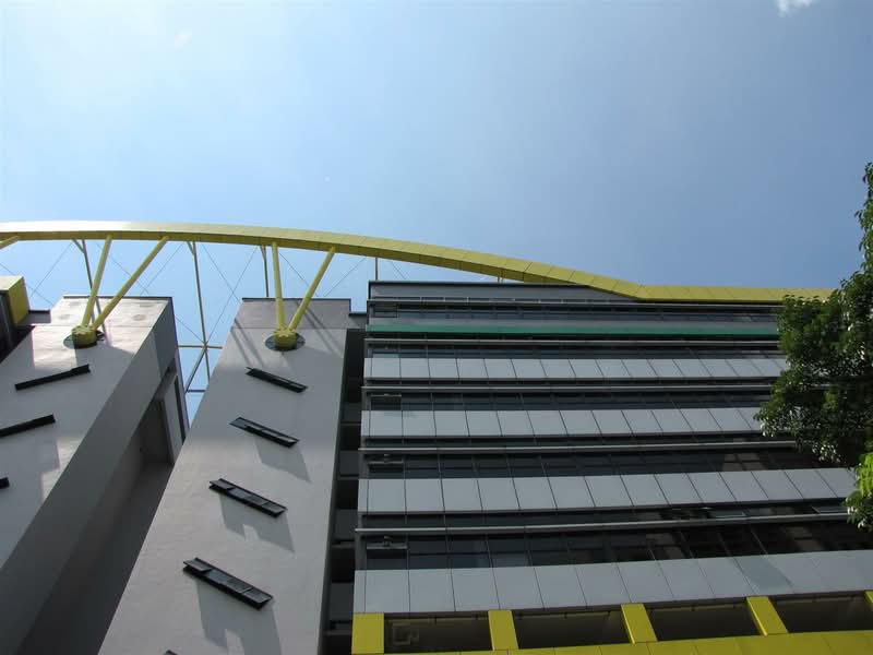 Henderson Building at Alexandra / Commonwealth in SG | CommercialGuru