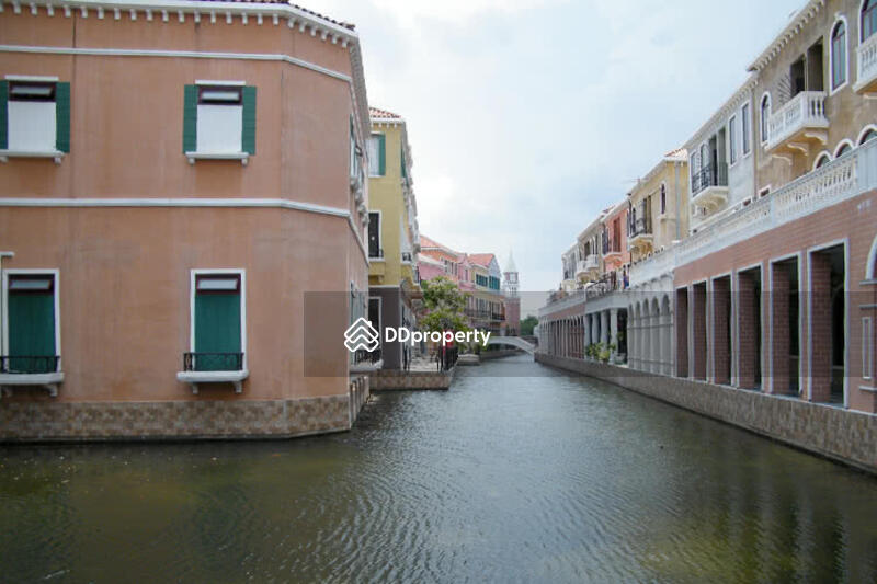 Venice Di Iris Watcharapon : เวนิส ดิ ไอริส วัชรพล ตึกแถว/อาคารพาณิชย์ให้เช่า ขาย