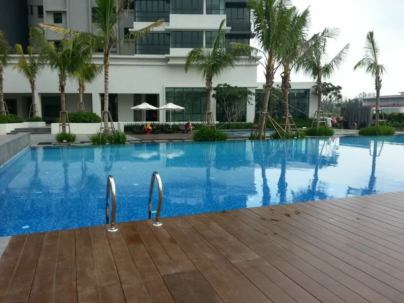 KM1 West - Condominium for Sale or Rent | PropertyGuru Malaysia