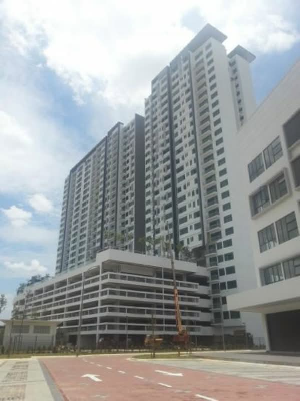 The Sky Executive Suites - Service Residence for Sale or Rent ...