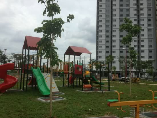 Pangsapuri Kemuning Aman, Lintang Bukit Rimau Off Kemuning Utama, Kota ...