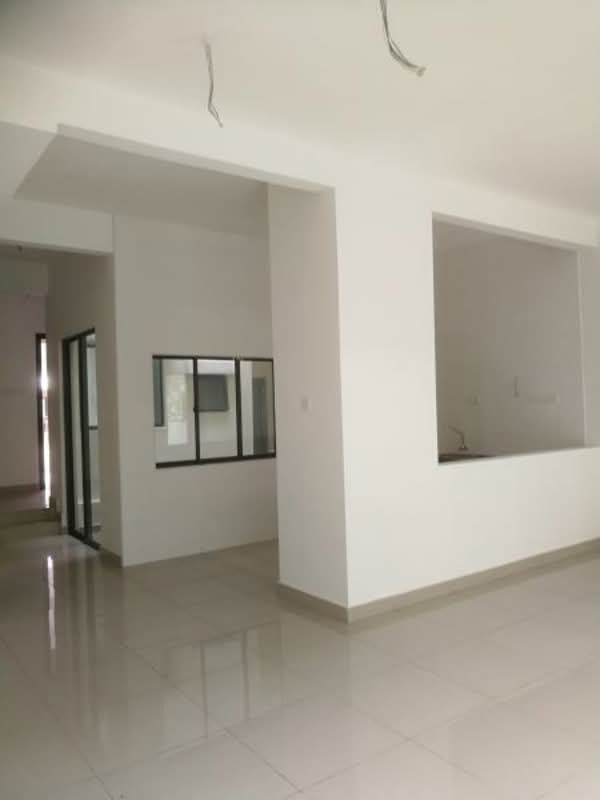 Alto @ Glomac Lakeside Residences - Terraced House for Sale or Rent ...