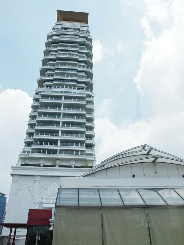 Le Raffine Sukhumvit 39 For Sale and Rental